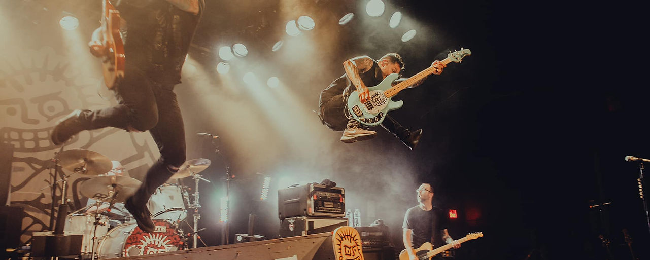 Set a Fire de MXPX: Cuando el punk melódico nos recuerda que no todo ...